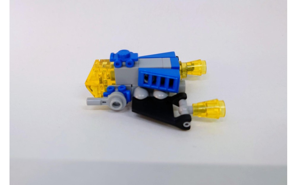 LEGO MOC Classic Space Micro Scale Jumpship by Thomus_Bean ...