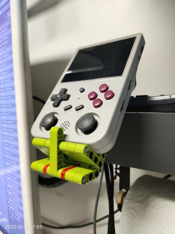 LEGO MOC Handheld Holder by sirdudeofcambs | Rebrickable - Build with LEGO