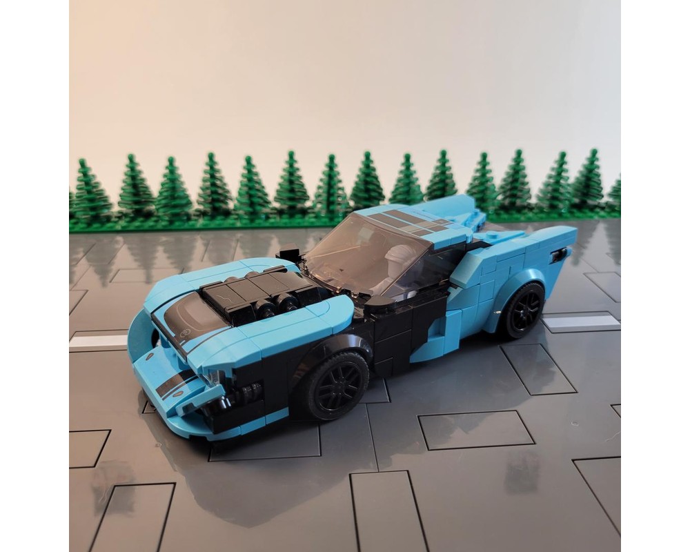 LEGO MOC Azul Nimbus and Rojo Paragon by Brick_Lizard | Rebrickable ...