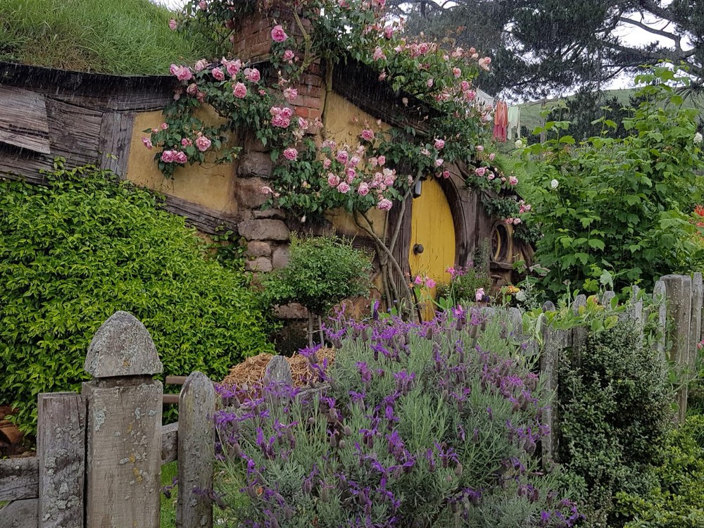 LEGO MOC Hobbiton - Section 5 by 03janedoe | Rebrickable - Build with LEGO