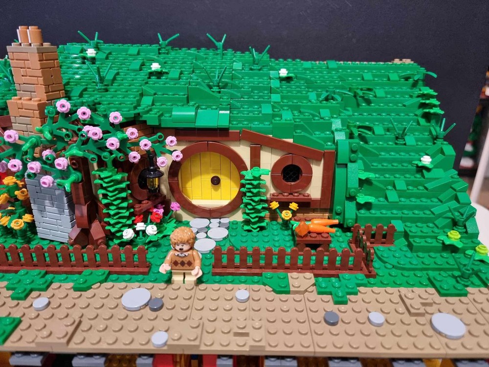 LEGO MOC Hobbiton - Samwise Gamgee's house by 03janedoe | Rebrickable ...