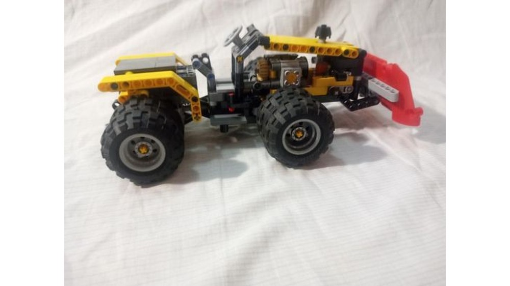 Lego Moc Mini 4wd Articulating Tractor With Blade By Technicmodlr