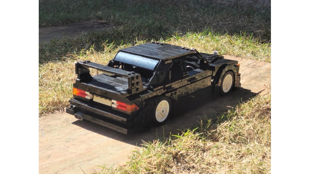 LEGO MOC 1990 Mercedes-Benz 190E 2.5-16 Evolution II by saubermc9 ...