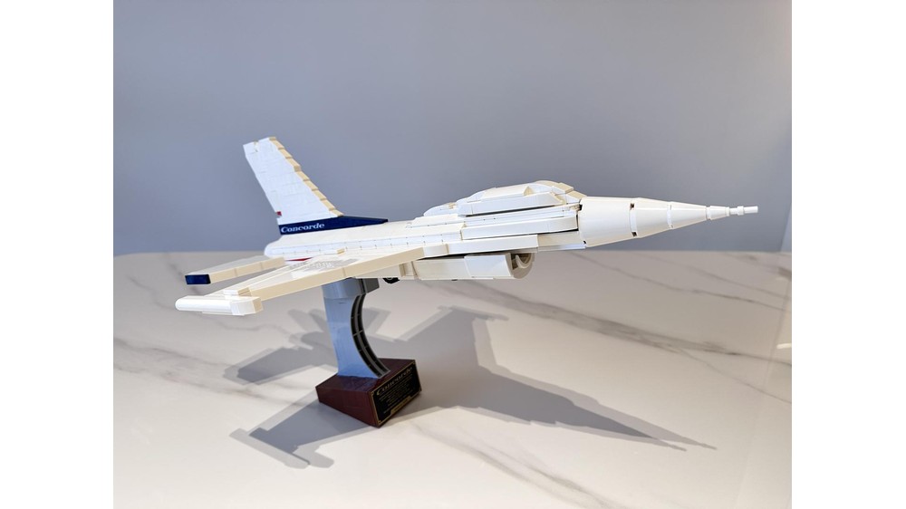 LEGO MOC -20% off Lockheed F-16 C Falcon LEGO 10318 Concorde alternate ...
