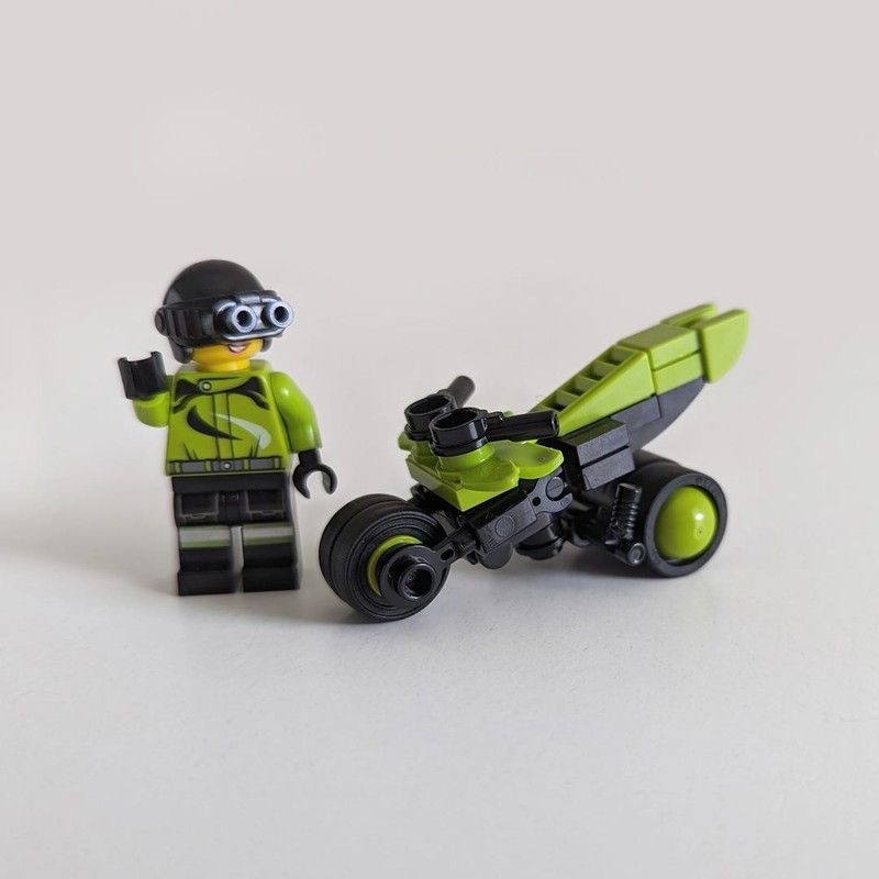 LEGO MOC-161167 Cyberpunk motorbike 2 by BeyondBones | Rebrickable ...