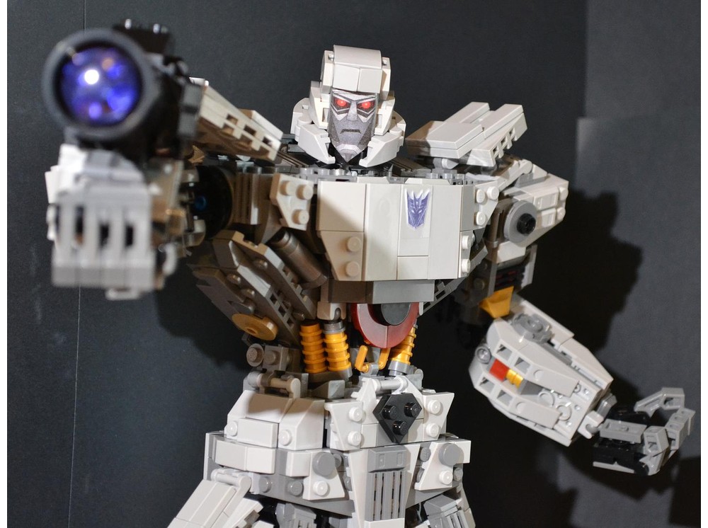 Lego Moc Megatron Transformers By Blazemocs Rebrickable Build