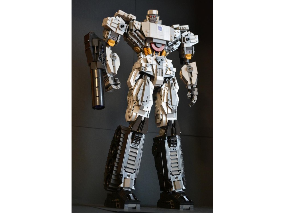 Lego Moc Megatron Transformers By Blazemocs Rebrickable Build