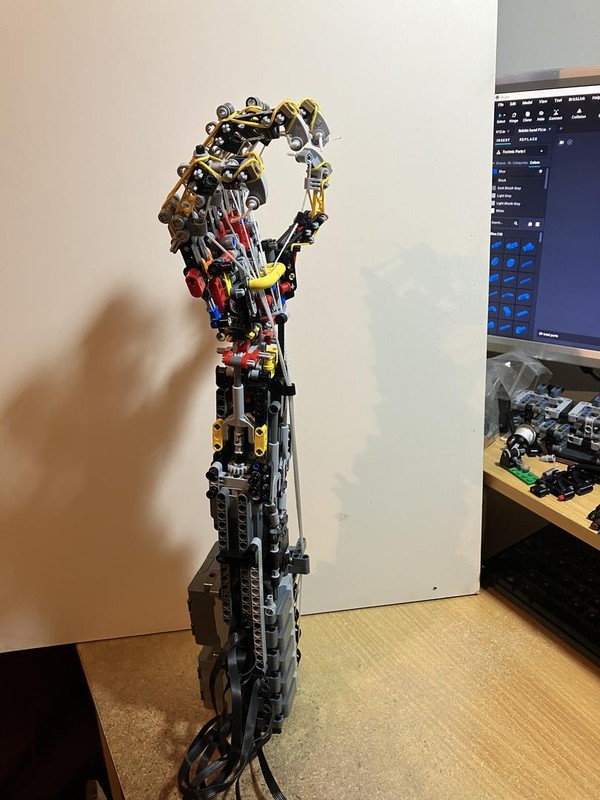 LEGO MOC Robotic Hand by Smudge | Rebrickable - Build with LEGO