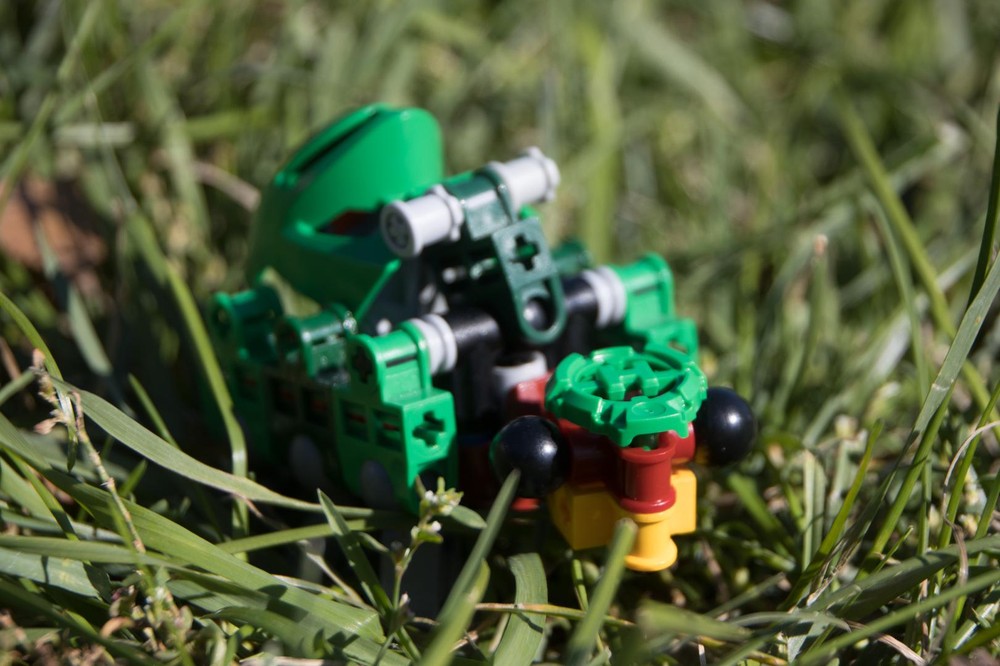 LEGO MOC Minecraft Sniffer, but Bionicle! by BumboBaggins | Rebrickable ...
