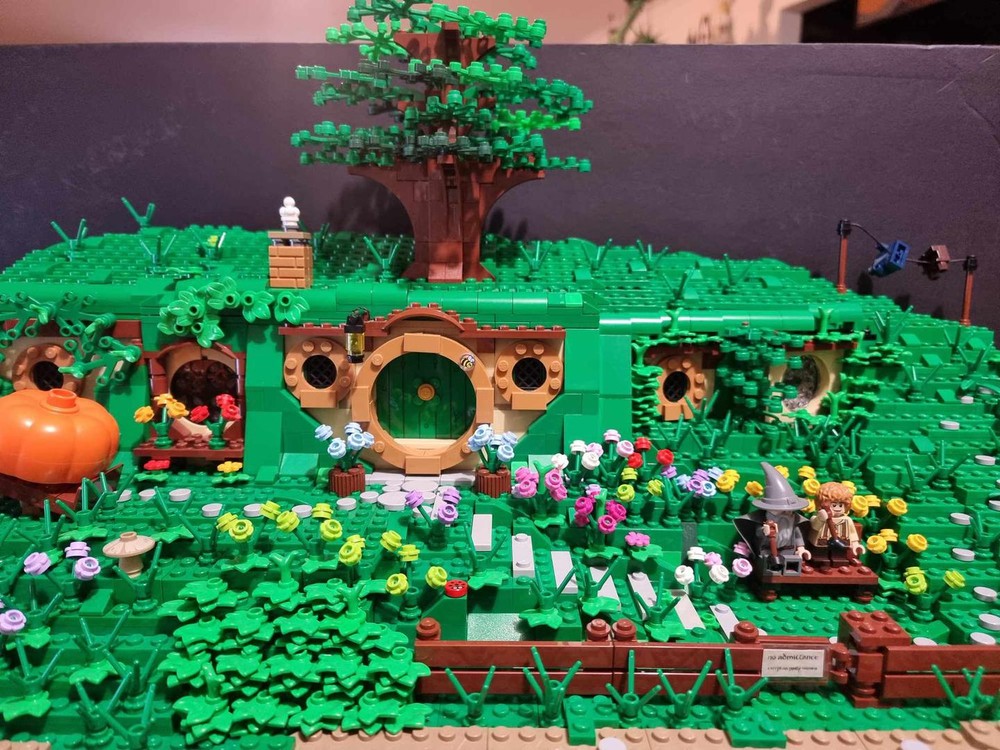 LEGO MOC Hobbiton - Section 6 - Bag End by 03janedoe | Rebrickable ...