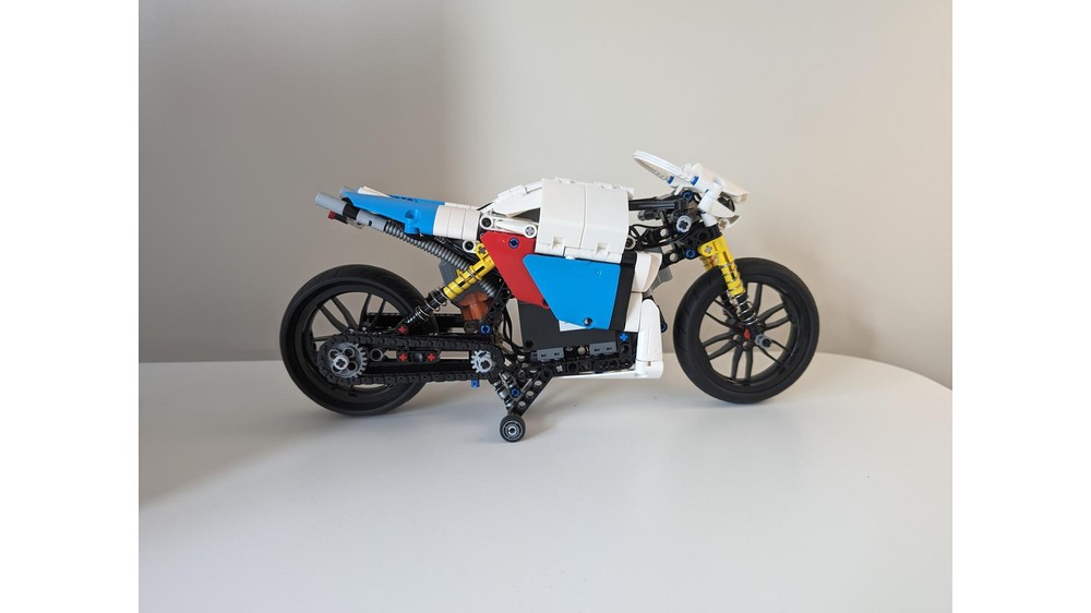 LEGO MOC-161715 RC Motorcycle by teh259 | Rebrickable - Build with LEGO