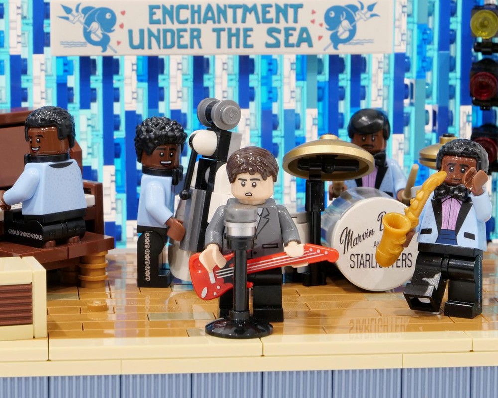 LEGO MOC Marty McFly - Johnny B. Goode by firefabric | Rebrickable ...