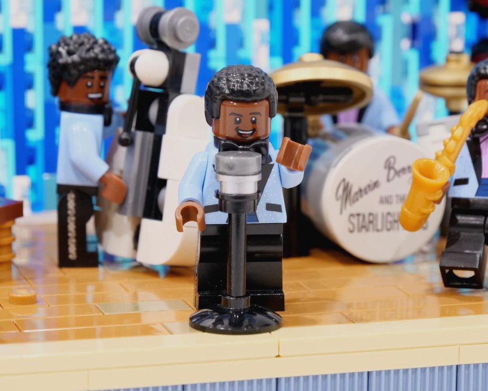 LEGO MOC Marty McFly - Johnny B. Goode by firefabric | Rebrickable ...