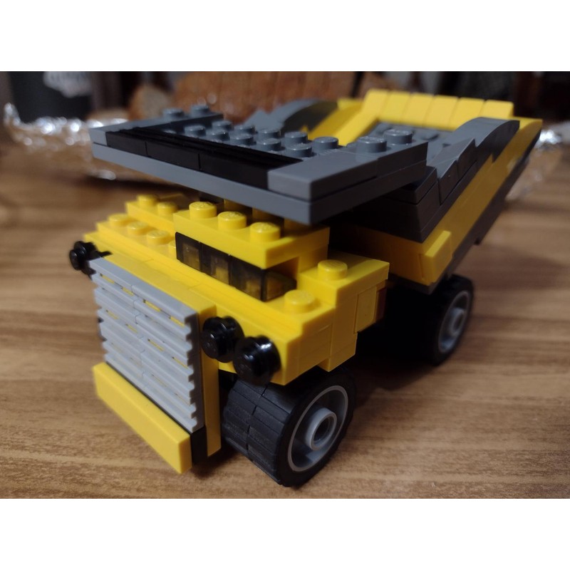 LEGO MOC Yellow Mining Dump Truck by Welsh Dynasty Builds | Rebrickable ...