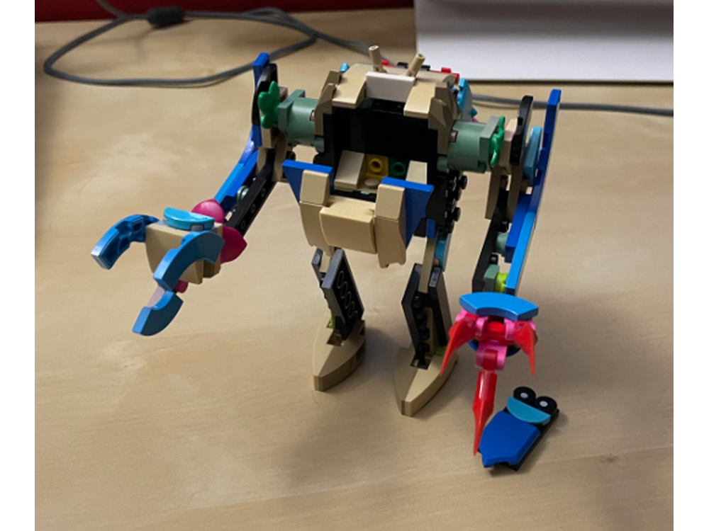 LEGO MOC Butterfly Mech Suit by eric_nunya | Rebrickable - Build with LEGO