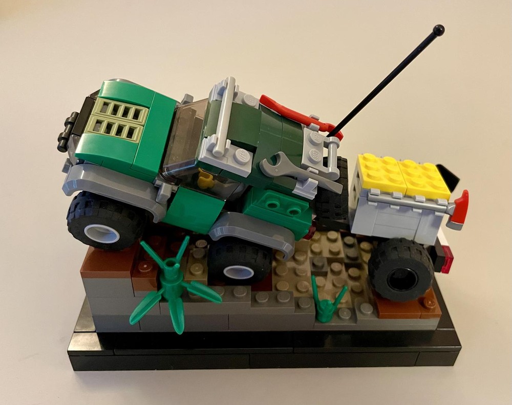 LEGO MOC Mini overlander by DesignDad | Rebrickable - Build with LEGO