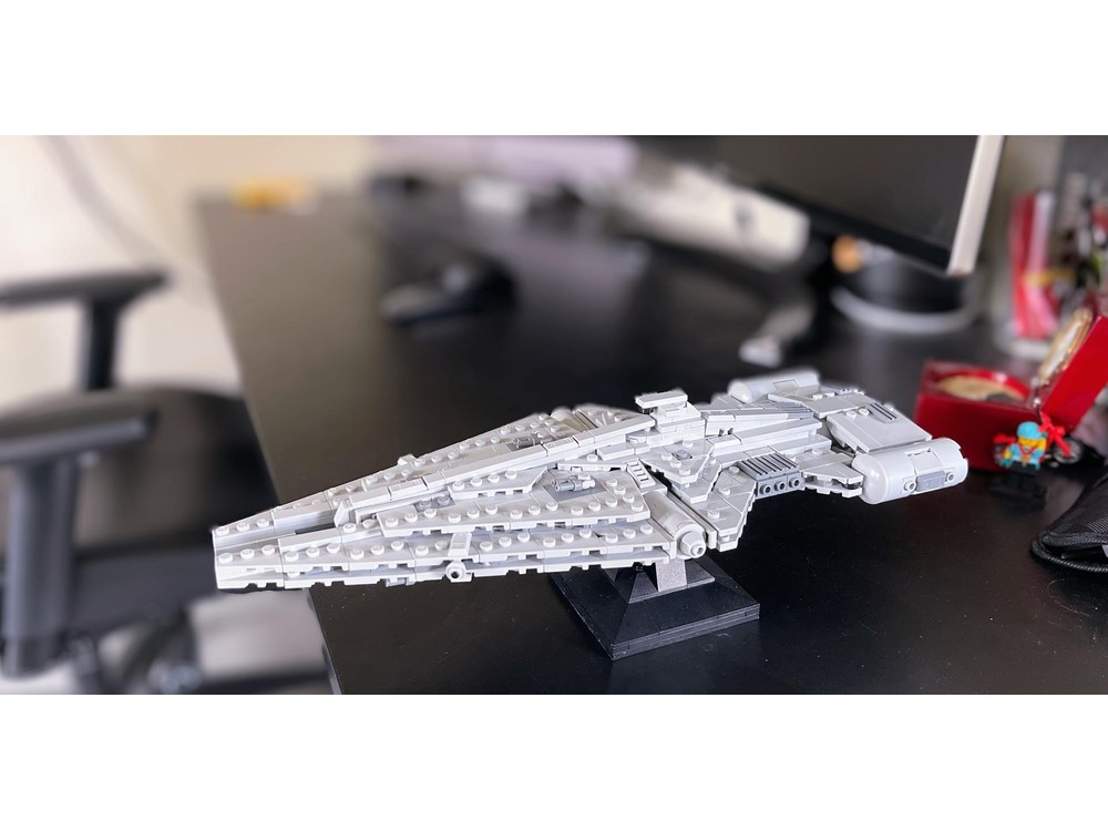 LEGO MOC Desk-Scale Moff Gideon's Light Cruiser by simplethinker ...