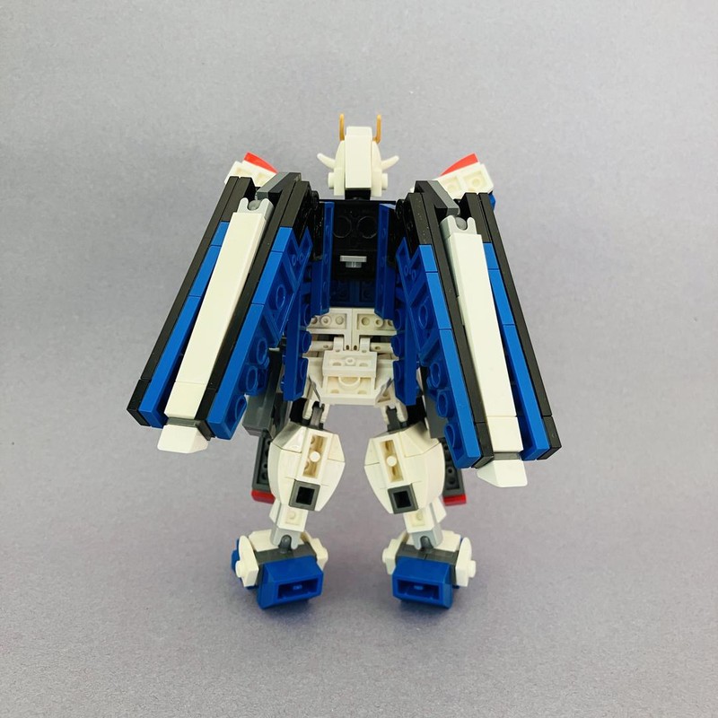 LEGO MOC-163284 SF-026 Freedom Gundam by TheLegoGuy31 | Rebrickable ...