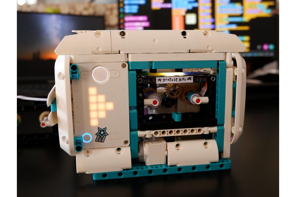 LEGO MOC-163305 Cassette player by Arpeggi0 | Rebrickable - Build with LEGO