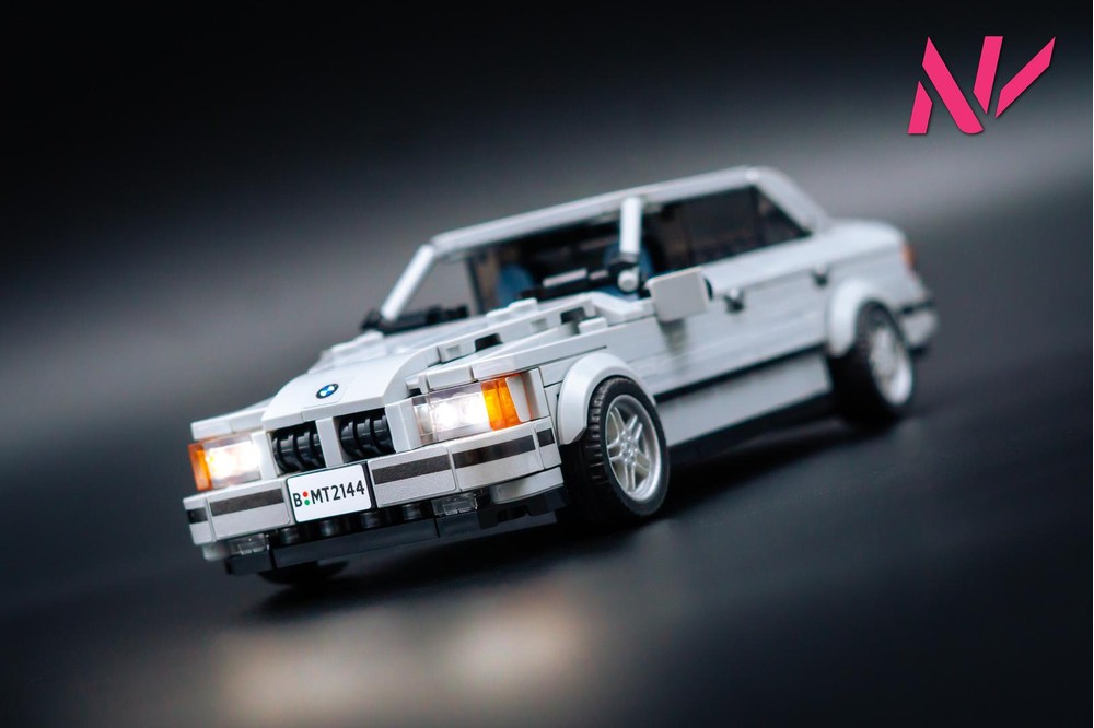 LEGO MOC BMW 750iL (007) by NV Carmocs | Rebrickable - Build with LEGO