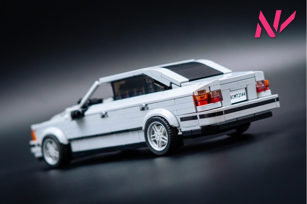 Lego Moc Bmw 750il 007 By Nv Carmocs Rebrickable Build With Lego