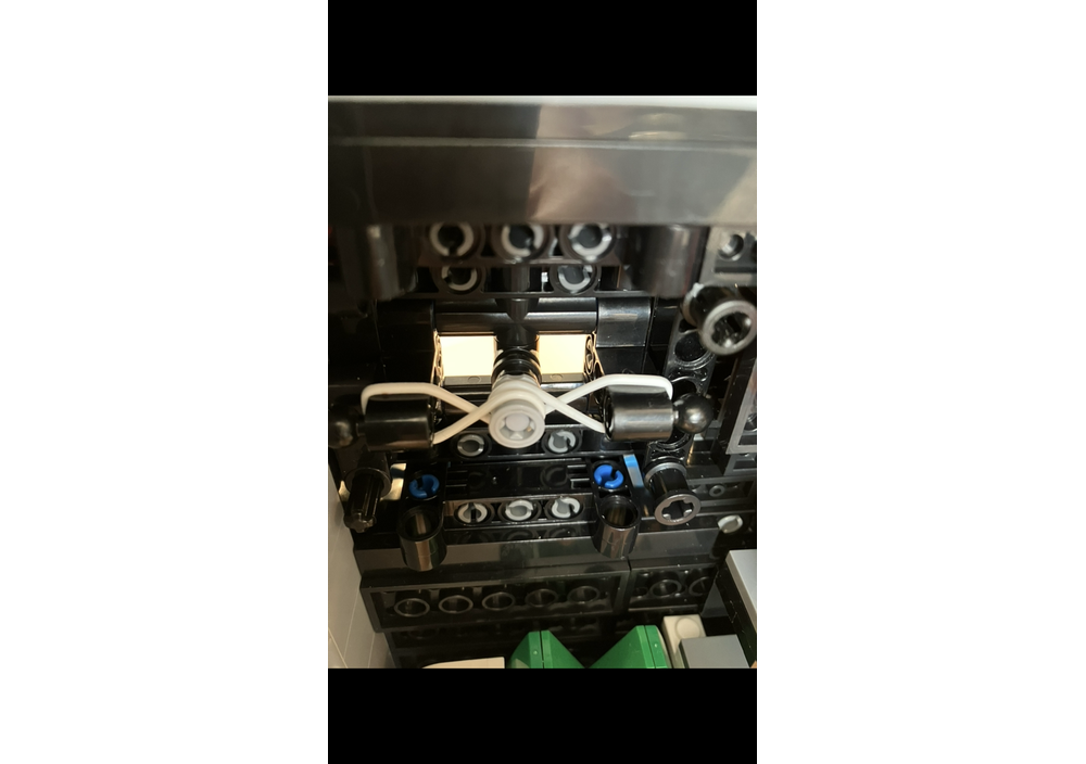 LEGO MOC Doc Brown's DeLorean Remote Control by Mani91 | Rebrickable ...