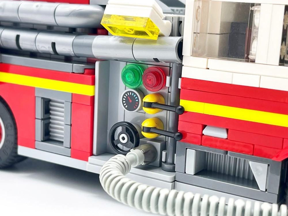 LEGO MOC Fire Department Two Pack by IBrickedItUp | Rebrickable - Build with LEGO