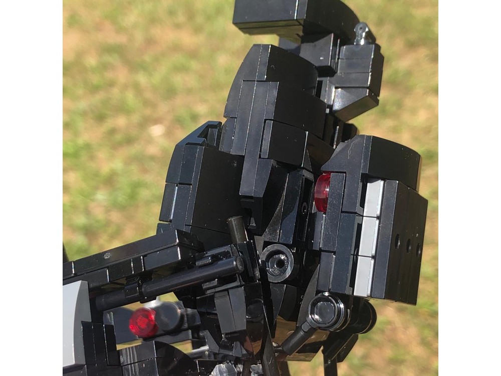 LEGO MOC REDBACK POWERCHAIR by MadDadBricks | Rebrickable - Build with LEGO