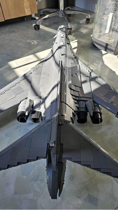 LEGO MOC Rockwell B-1 Lancer by Pathaquinous | Rebrickable - Build with ...