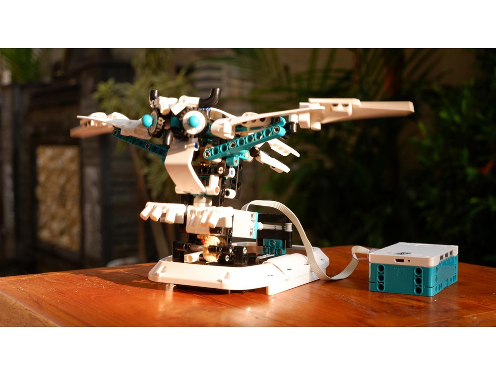 LEGO MOC Kinetic Owl by Arpeggi0 | Rebrickable - Build with LEGO