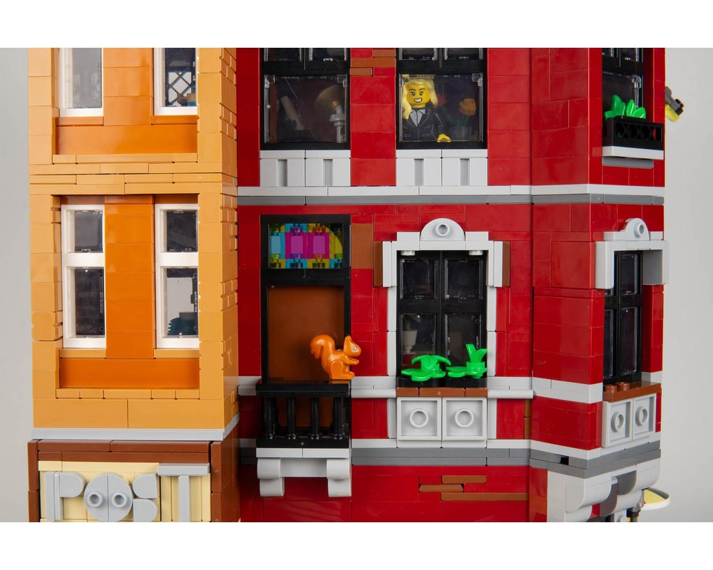 LEGO MOC Corner Market & Post Office by steinekonig | Rebrickable ...
