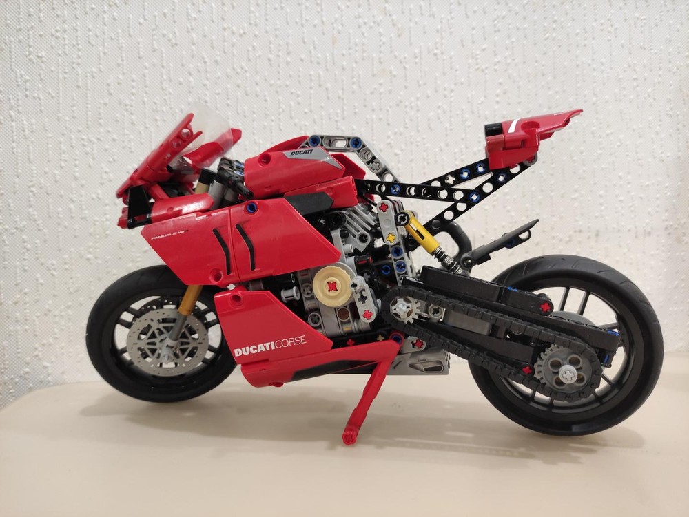 LEGO MOC Yet Another Kickstand for Ducati Panigale 42107 by Mindprison ...