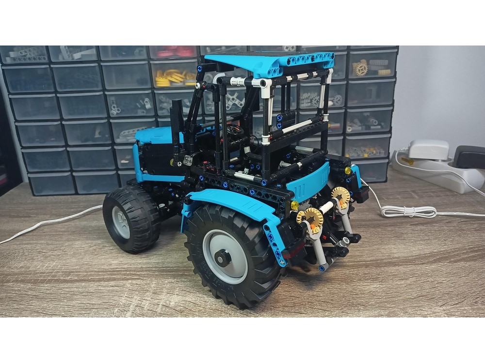 LEGO MOC Powershift Tractor by Tykenen | Rebrickable - Build with LEGO