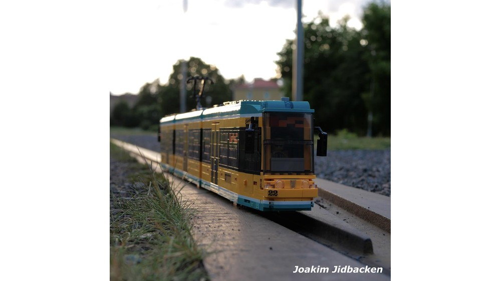 Lego Moc M06 Tram By Thinkcleverandsmart Rebrickable Build With Lego