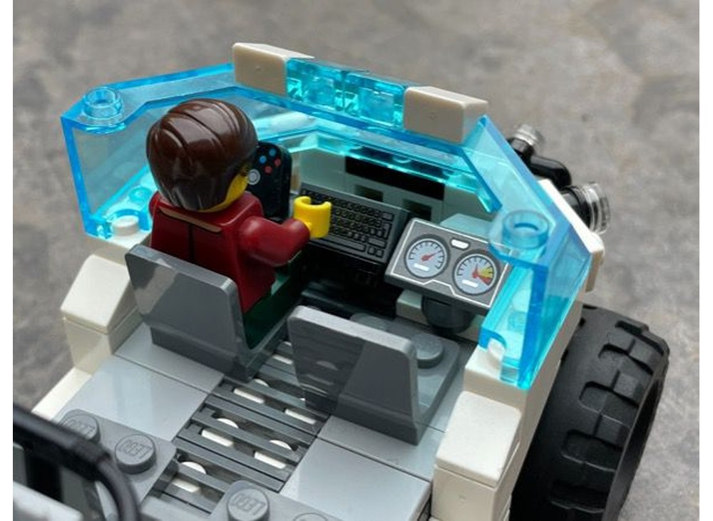 Lego Moc Lost In Space Chariot Rover By Orchardbuilds Rebrickable