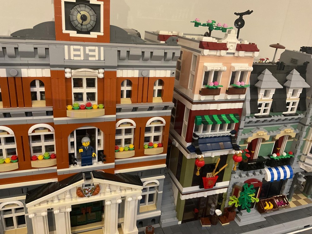 LEGO MOC Downtown noodle shop modular by MadWaxBE | Rebrickable - Build ...
