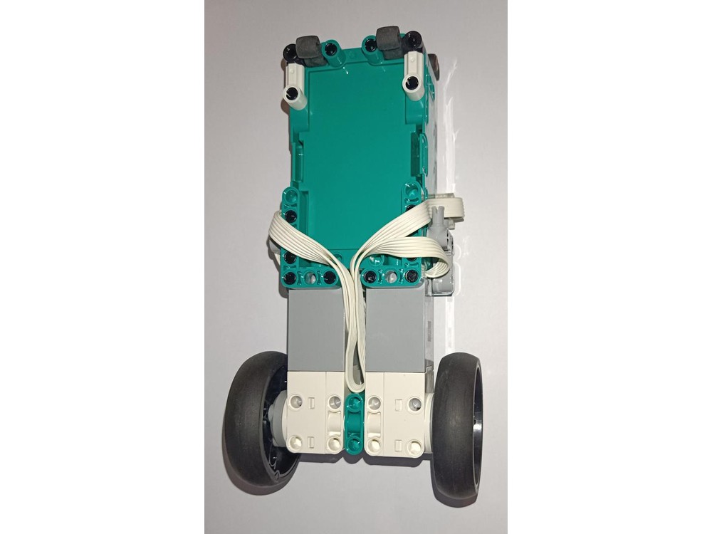 LEGO MOC Self balancing robot - no software by BrickDesignerNL ...
