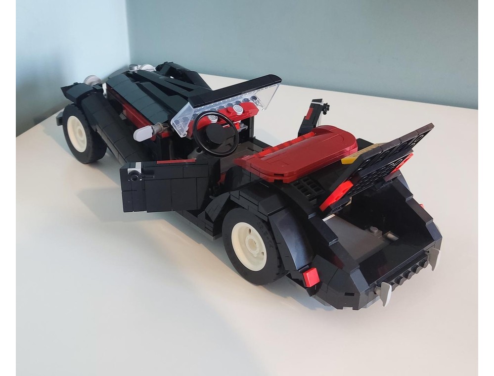 LEGO MOC 10304 SeVille Roadster by Kirvet | Rebrickable - Build with LEGO