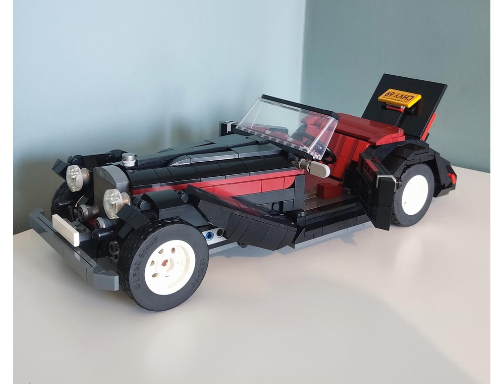 LEGO MOC 10304 SeVille Roadster by Kirvet | Rebrickable - Build with LEGO