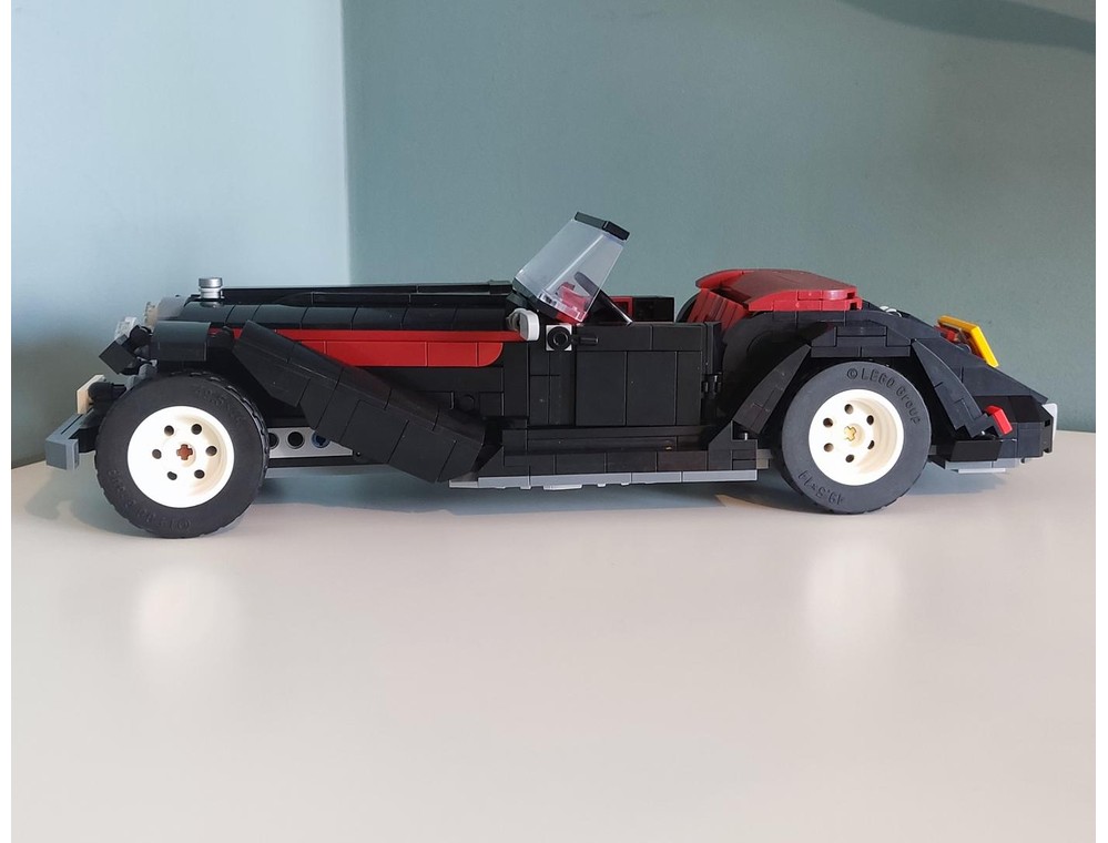 LEGO MOC 10304 SeVille Roadster by Kirvet | Rebrickable - Build with LEGO