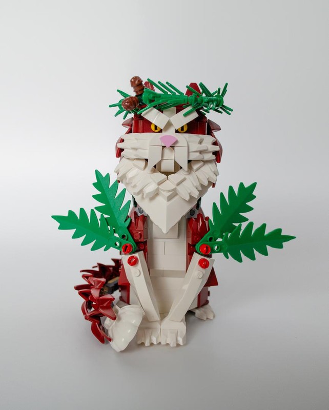 LEGO MOC Yule Cat by moptoptrev | Rebrickable - Build with LEGO