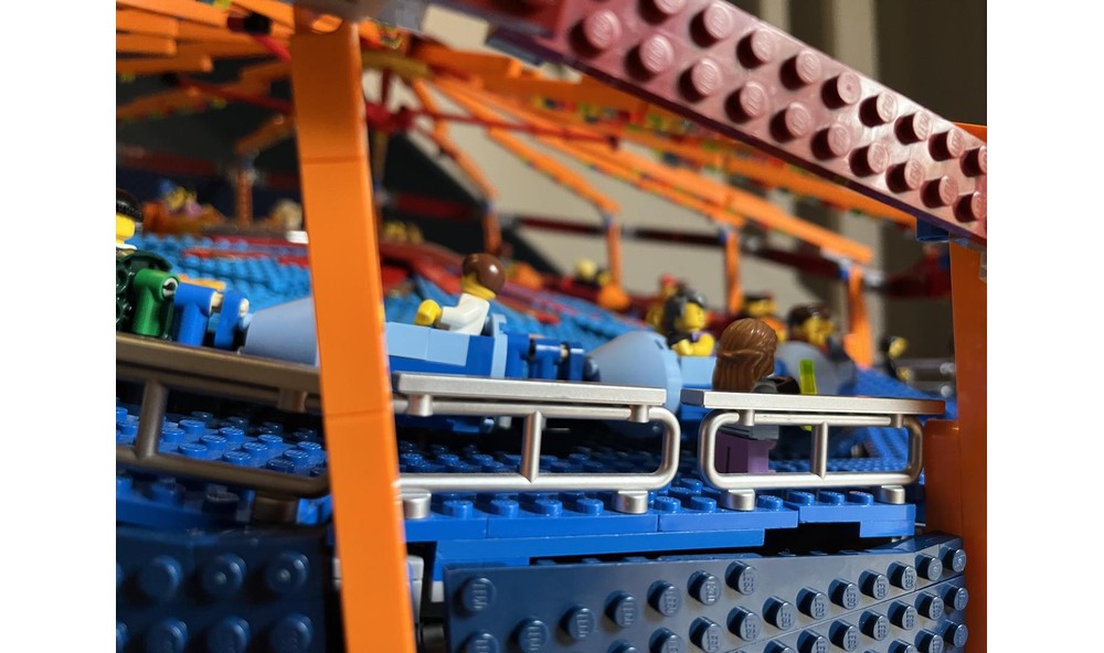 Lego Moc Moonrocket Fairground Ride By Gdale Rebrickable Build With