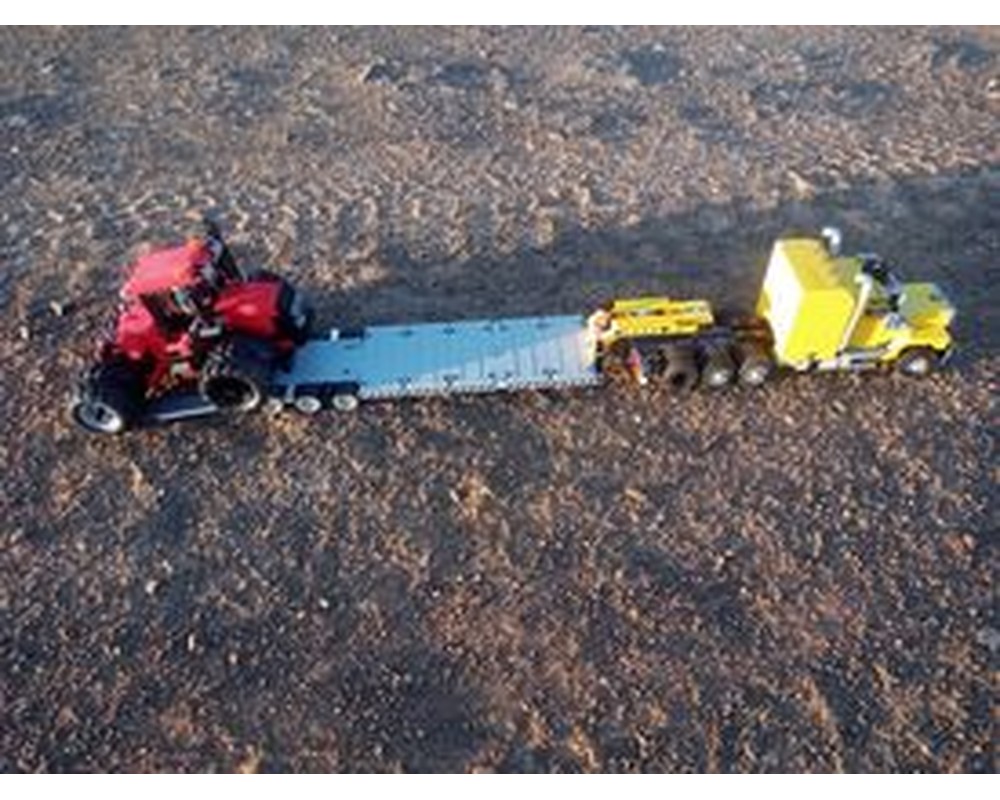 LEGO MOC Lowboy Trailer by TechnicModlr | Rebrickable - Build with LEGO