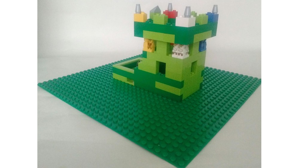 LEGO MOC 3841 Dice Tower by julien1001 | Rebrickable - Build with LEGO
