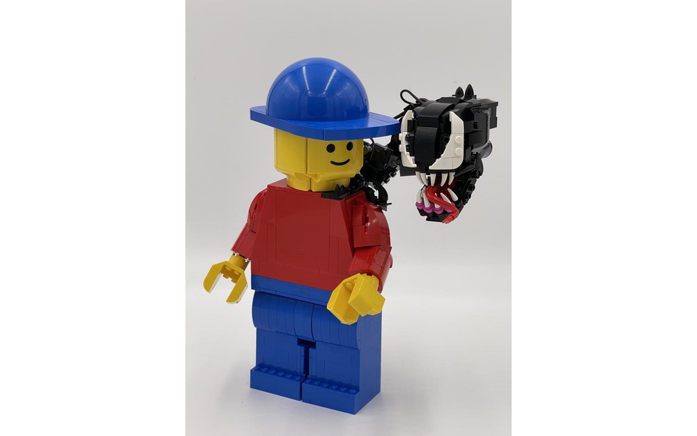 LEGO MOC Up-Scaled LEGO Minifigure Accessory - Venom Symbiote by ...