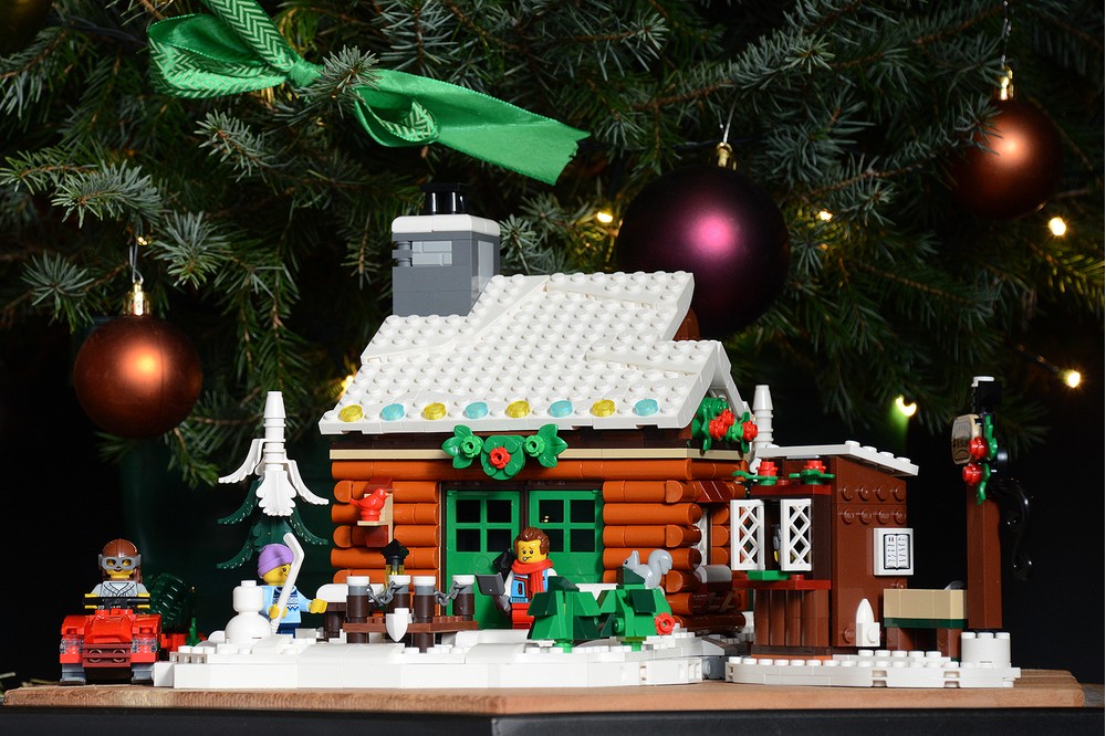 LEGO MOC-166724 Ice Skate Cabin // Alternate build of 10325 Alpine ...