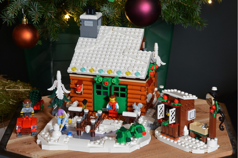 LEGO MOC-166724 Ice Skate Cabin // Alternate build of 10325 Alpine ...