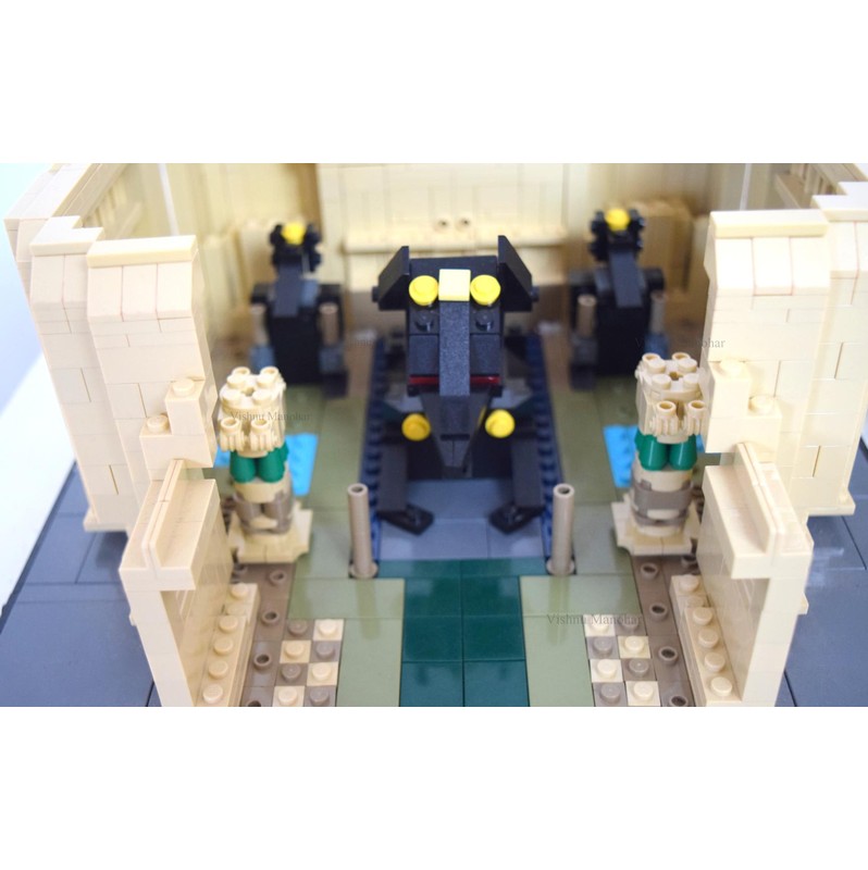 LEGO MOC SPHINX B model of Colosseum 10276 by Dr. Vishnu Manohar ...