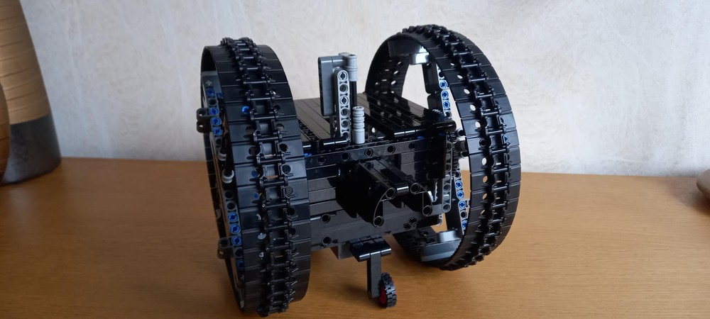 LEGO MOC Hailfire with gun by Adriaan2018 | Rebrickable - Build with LEGO