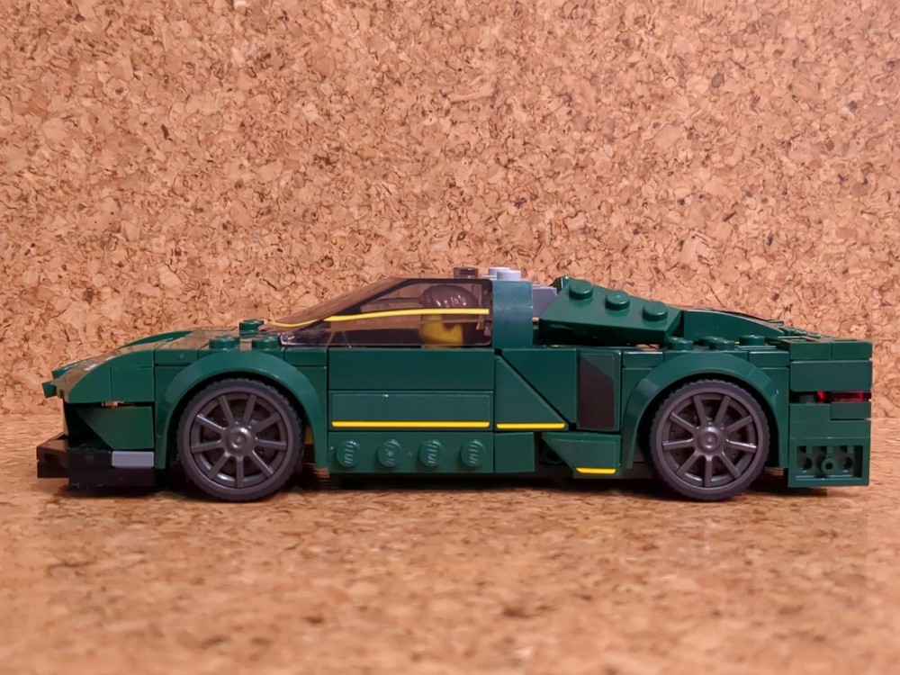 LEGO MOC 2022 Lamborghini Huracán STO - 76907 by yumurs | Rebrickable ...